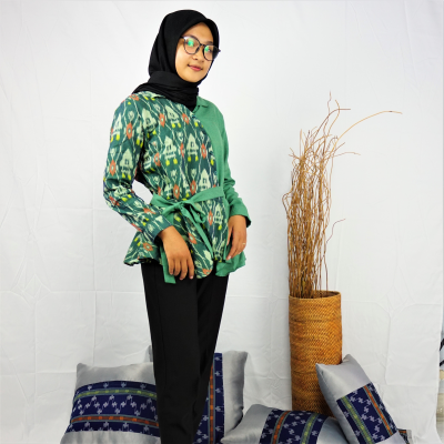 NTB Mall:E-Commerce NTB - Blus Tenun Mandalika